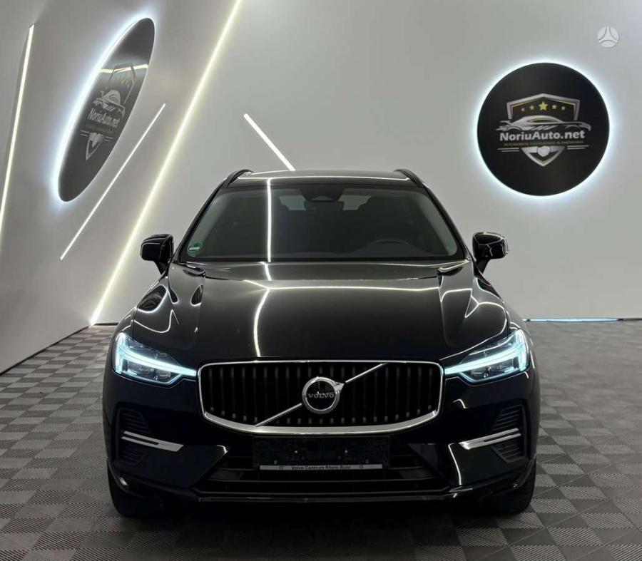 Black Volvo XC60 2022 in Marijampole, with an engine capacity of 1.97 L and mileage of 132 thousand km for 22999 €, photo 5 on AUTOMOTO.COM.LV