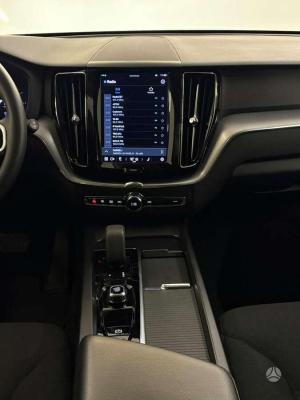 Black Volvo XC60 2022 in Marijampole, with an engine capacity of 1.97 L and mileage of 132 thousand km for 22999 €, photo 24 on AUTOMOTO.COM.LV