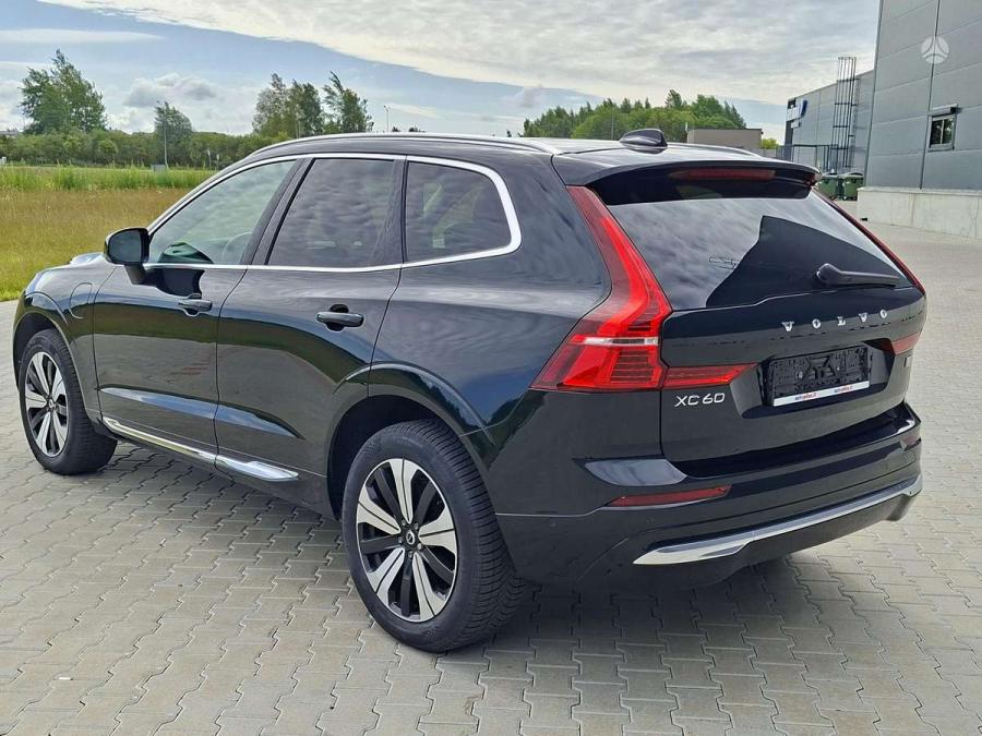 Melns Volvo XC60 2022 Šauļi, ar dzinēja tilpumu 1.97 L un nobraukumu 164 tūkst. km par 31950 €, foto 8 vietnē AUTOMOTO.COM.LV