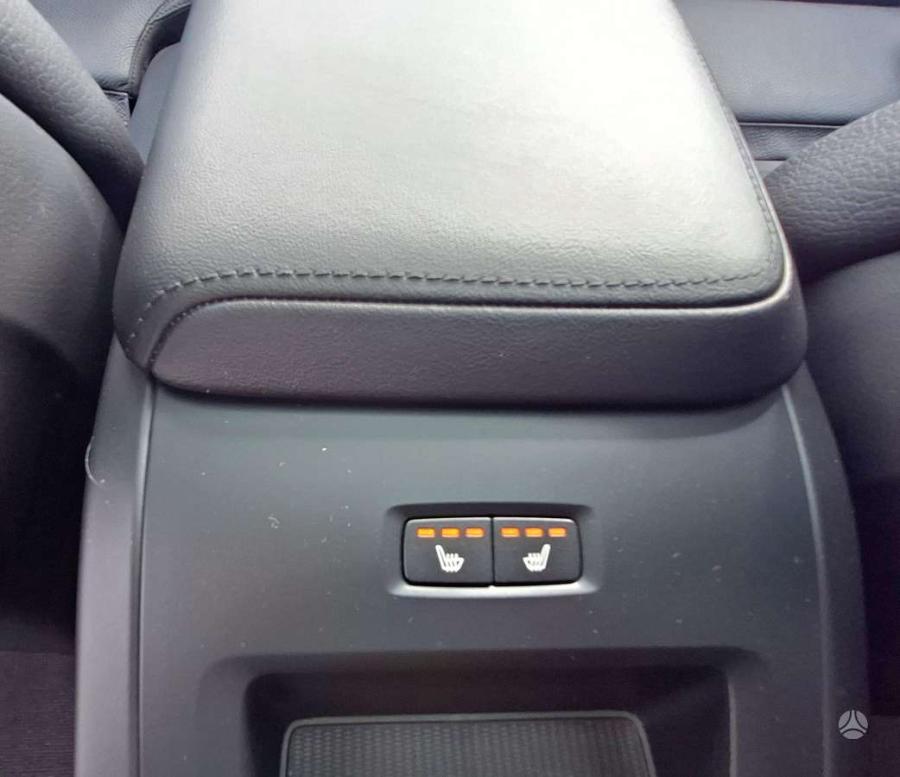 Melns Volvo XC60 2022 Šauļi, ar dzinēja tilpumu 1.97 L un nobraukumu 164 tūkst. km par 31950 €, foto 26 vietnē AUTOMOTO.COM.LV