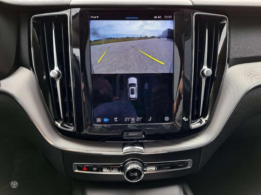 Melns Volvo XC60 2022 Šauļi, ar dzinēja tilpumu 1.97 L un nobraukumu 164 tūkst. km par 31950 €, foto 37 vietnē AUTOMOTO.COM.LV