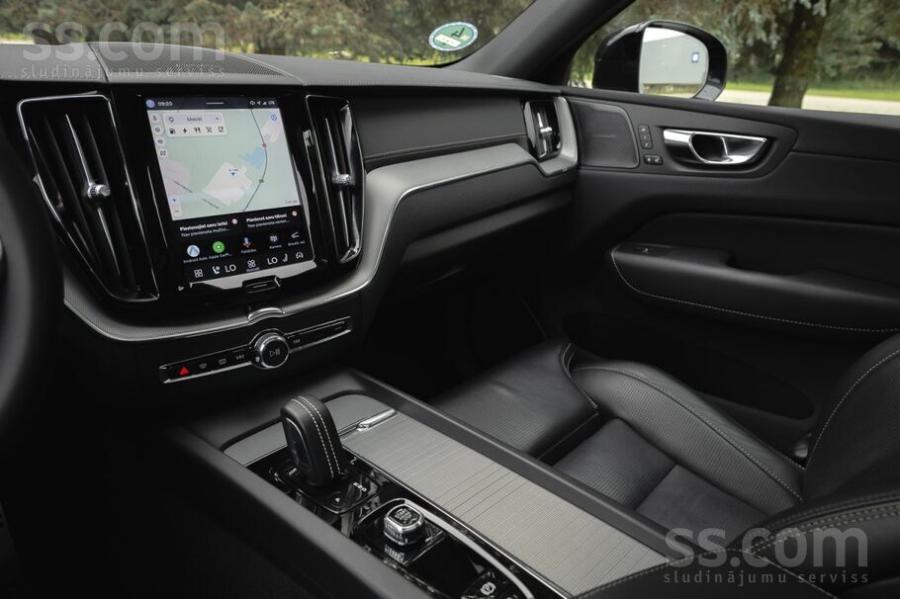 Melns Volvo XC60 2022 Jelgava, ar dzinēja tilpumu 2.00 L un nobraukumu 0 tūkst. km par 28500 €, foto 16 vietnē AUTOMOTO.COM.LV