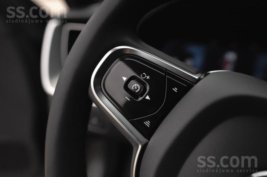 Melns Volvo XC60 2022 Jelgava, ar dzinēja tilpumu 2.00 L un nobraukumu 0 tūkst. km par 28500 €, foto 24 vietnē AUTOMOTO.COM.LV
