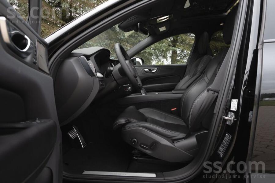 Melns Volvo XC60 2022 Jelgava, ar dzinēja tilpumu 2.00 L un nobraukumu 0 tūkst. km par 28500 €, foto 32 vietnē AUTOMOTO.COM.LV