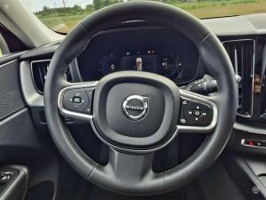 Melns Volvo XC60 2022 Šauļi, ar dzinēja tilpumu 1.97 L un nobraukumu 164 tūkst. km par 30950 €, foto 35 vietnē AUTOMOTO.COM.LV