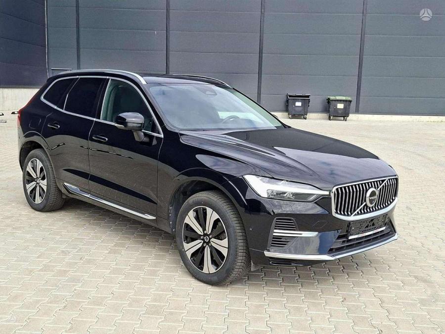 Melns Volvo XC60 2022 Šauļi, ar dzinēja tilpumu 1.97 L un nobraukumu 164 tūkst. km par 30950 €, foto 1 vietnē AUTOMOTO.COM.LV