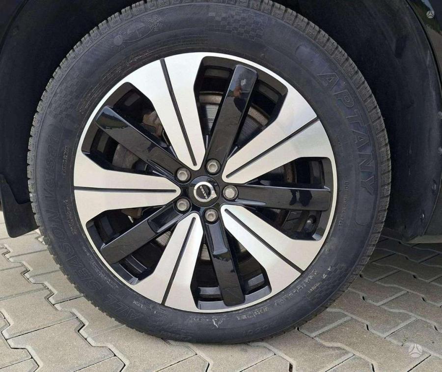 Melns Volvo XC60 2022 Šauļi, ar dzinēja tilpumu 1.97 L un nobraukumu 164 tūkst. km par 30950 €, foto 15 vietnē AUTOMOTO.COM.LV