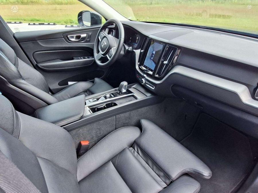 Melns Volvo XC60 2022 Šauļi, ar dzinēja tilpumu 1.97 L un nobraukumu 164 tūkst. km par 30950 €, foto 31 vietnē AUTOMOTO.COM.LV