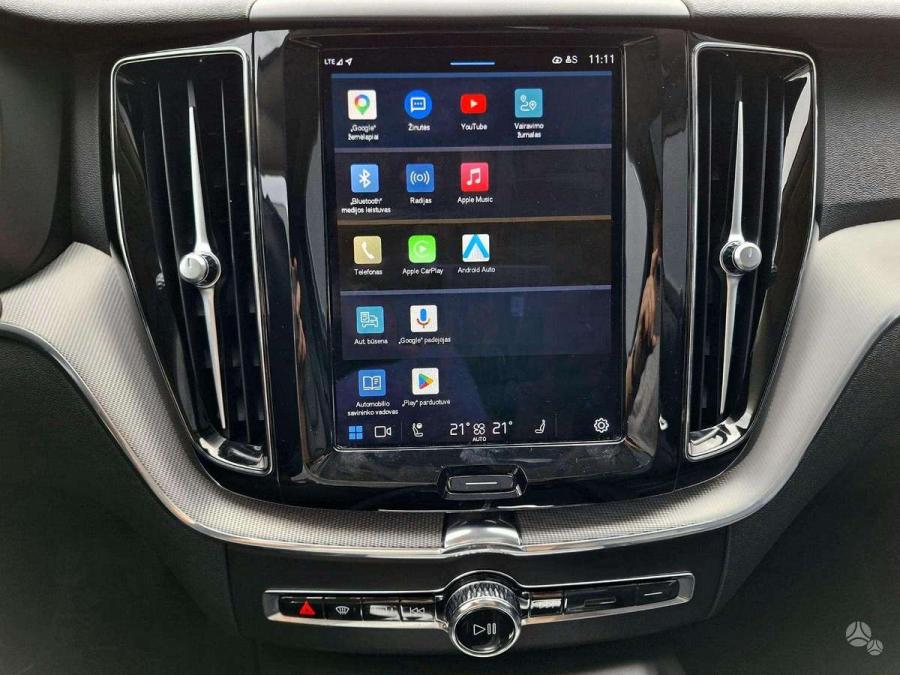 Melns Volvo XC60 2022 Šauļi, ar dzinēja tilpumu 1.97 L un nobraukumu 164 tūkst. km par 30950 €, foto 44 vietnē AUTOMOTO.COM.LV