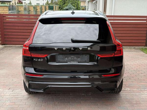 Black Volvo XC60 2022 in Siauliai, with an engine capacity of 1.97 L and mileage of 186 thousand km for 28190 €, photo 7 on AUTOMOTO.COM.LV