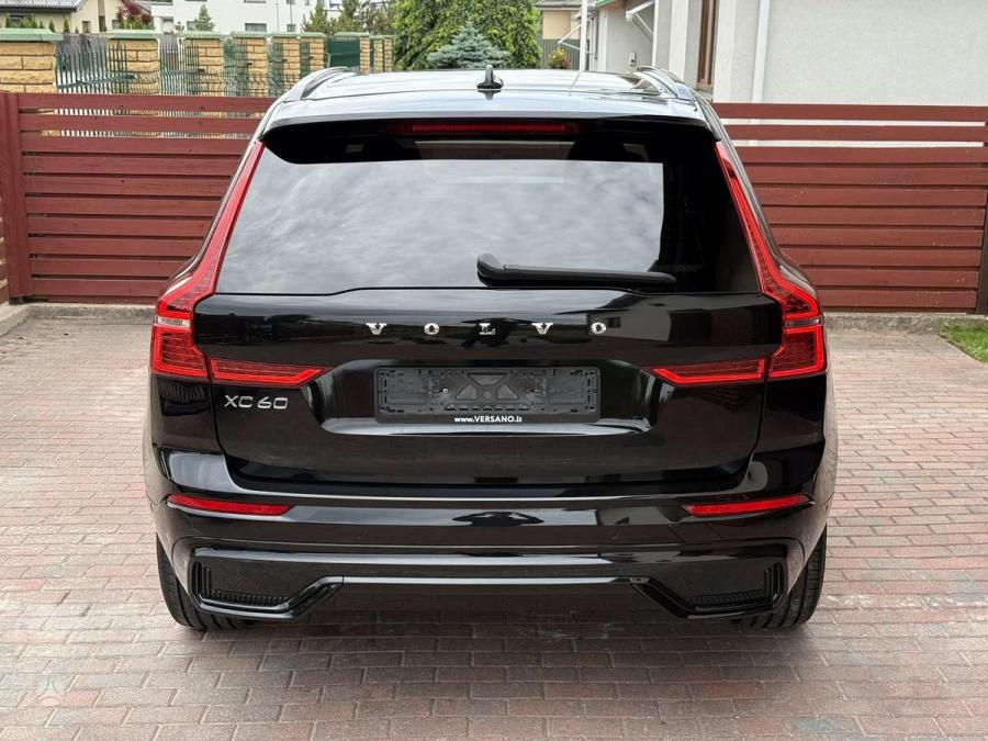 Melns Volvo XC60 2022 Šauļi, ar dzinēja tilpumu 1.97 L un nobraukumu 186 tūkst. km par 28190 €, foto 7 vietnē AUTOMOTO.COM.LV