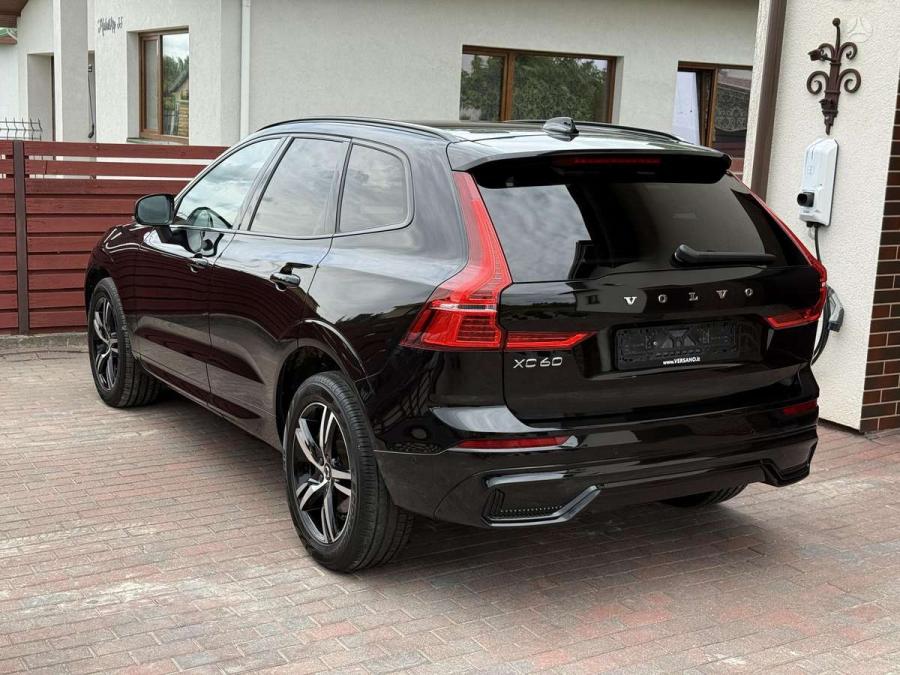 Melns Volvo XC60 2022 Šauļi, ar dzinēja tilpumu 1.97 L un nobraukumu 186 tūkst. km par 28190 €, foto 8 vietnē AUTOMOTO.COM.LV