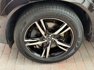 Melns Volvo XC60 2022 Šauļi, ar dzinēja tilpumu 1.97 L un nobraukumu 186 tūkst. km par 28190 €, foto 10 vietnē AUTOMOTO.COM.LV