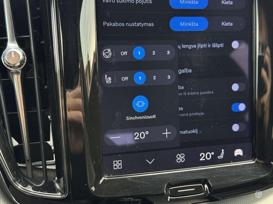 Melns Volvo XC60 2022 Šauļi, ar dzinēja tilpumu 1.97 L un nobraukumu 186 tūkst. km par 28190 €, foto 21 vietnē AUTOMOTO.COM.LV