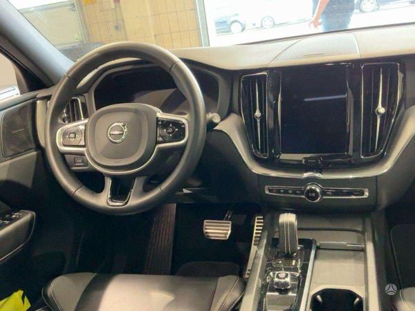 Черный Вольво ХС60 2022 в Вильнюс, объемом двигателя 1.97 л и пробегом 107 тыс. км за 32300 €, фото 10 на AUTOMOTO.COM.LV