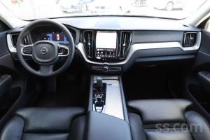 Black Volvo XC60 2022 in Tukums, with an engine capacity of 2.00 L and mileage of 85 thousand km for 29000 €, photo 8 on AUTOMOTO.COM.LV