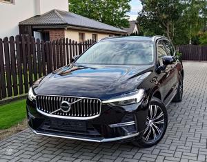 Black Volvo XC60 2022 in Siauliai, with an engine capacity of 2.00 L and mileage of 219 thousand km for 26500 €, photo 3 on AUTOMOTO.COM.LV