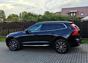Black Volvo XC60 2022 in Siauliai, with an engine capacity of 2.00 L and mileage of 219 thousand km for 26500 €, photo 6 on AUTOMOTO.COM.LV