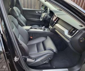 Black Volvo XC60 2022 in Siauliai, with an engine capacity of 2.00 L and mileage of 219 thousand km for 26500 €, photo 10 on AUTOMOTO.COM.LV
