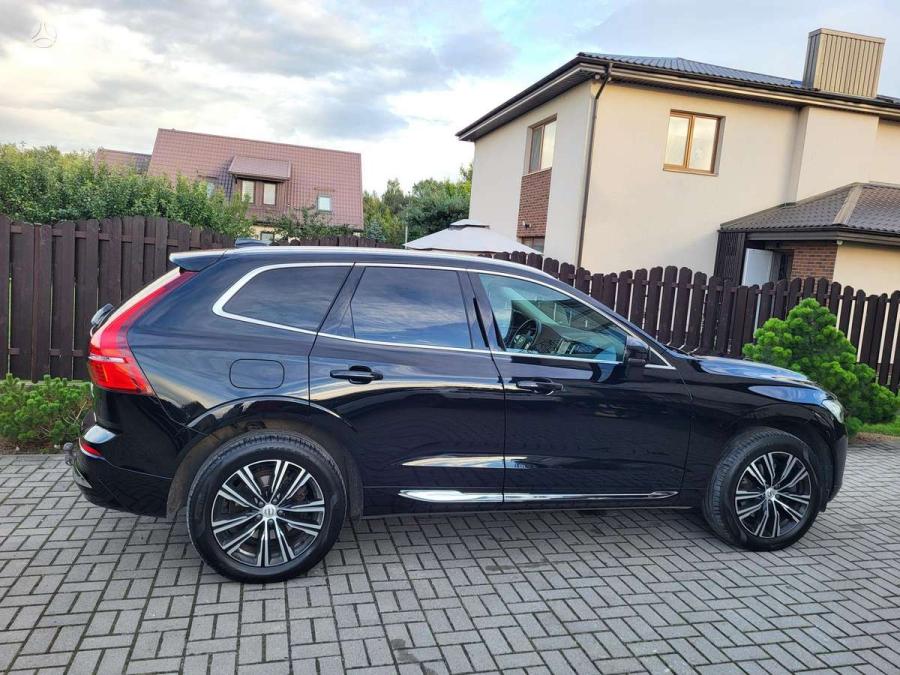Black Volvo XC60 2022 in Siauliai, with an engine capacity of 2.00 L and mileage of 219 thousand km for 26500 €, photo 16 on AUTOMOTO.COM.LV