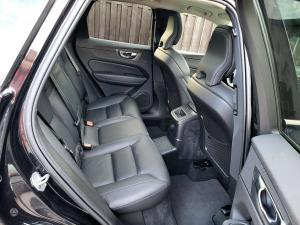 Black Volvo XC60 2022 in Siauliai, with an engine capacity of 2.00 L and mileage of 219 thousand km for 26500 €, photo 23 on AUTOMOTO.COM.LV