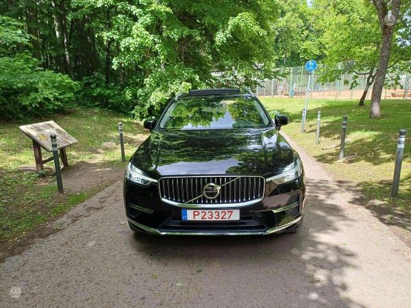 Melns Volvo XC60 2022 Viļņa, ar dzinēja tilpumu 1.97 L un nobraukumu 121 tūkst. km par 27800 €, foto 5 vietnē AUTOMOTO.COM.LV