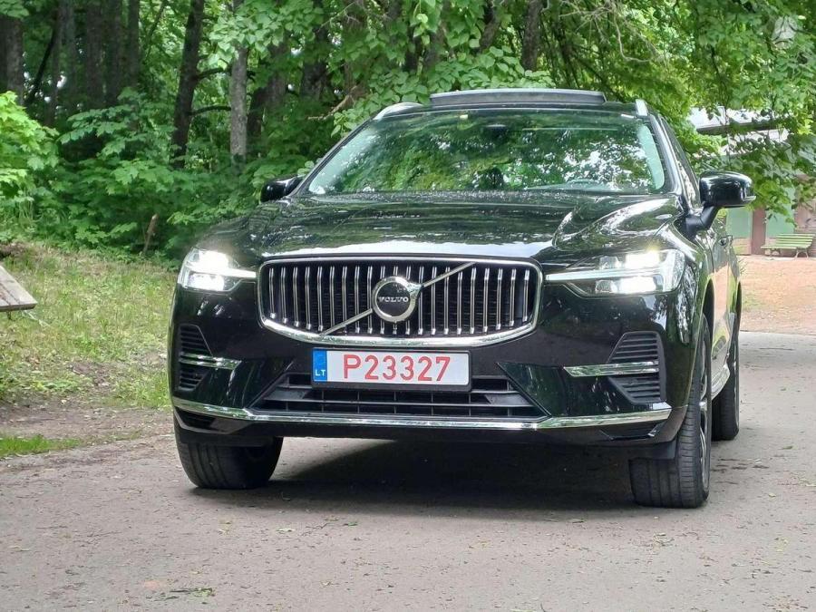 Черный Вольво ХС60 2022 в Вильнюс, объемом двигателя 1.97 л и пробегом 121 тыс. км за 27800 €, фото 13 на AUTOMOTO.COM.LV