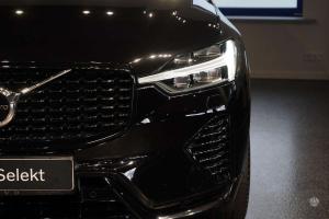 Черный Вольво ХС60 2022 в Вильнюс, объемом двигателя 1.97 л и пробегом 111 тыс. км за 38900 €, фото 6 на AUTOMOTO.COM.LV