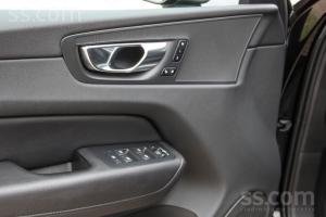Black Volvo XC60 2022 in Tukums, with an engine capacity of 2.00 L and mileage of 223 thousand km for 22900 €, photo 11 on AUTOMOTO.COM.LV