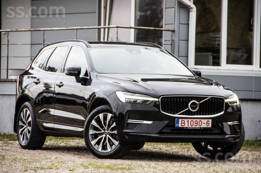 Black Volvo XC60 2022 in Tukums, with an engine capacity of 2.00 L and mileage of 223 thousand km for 22900 €, photo 3 on AUTOMOTO.COM.LV