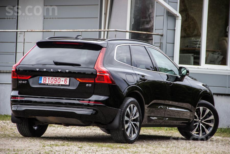 Black Volvo XC60 2022 in Tukums, with an engine capacity of 2.00 L and mileage of 223 thousand km for 22900 €, photo 6 on AUTOMOTO.COM.LV