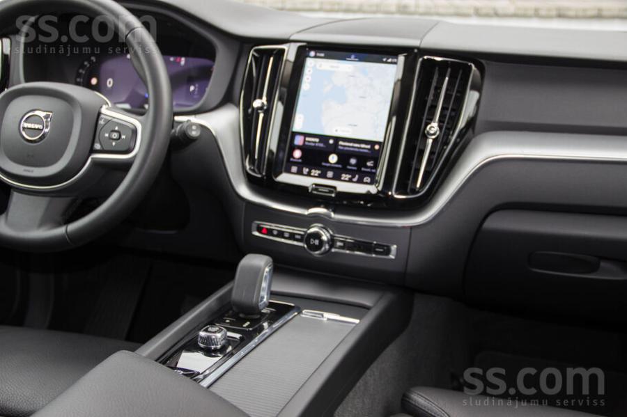 Black Volvo XC60 2022 in Tukums, with an engine capacity of 2.00 L and mileage of 223 thousand km for 22900 €, photo 28 on AUTOMOTO.COM.LV