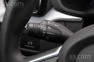 Black Volvo XC60 2022 in Tukums, with an engine capacity of 2.00 L and mileage of 223 thousand km for 22900 €, photo 30 on AUTOMOTO.COM.LV