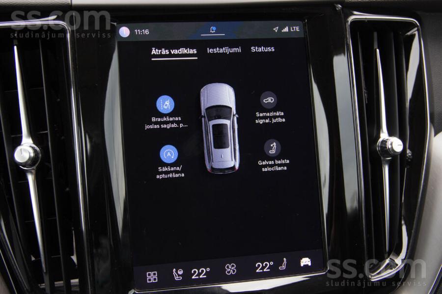 Black Volvo XC60 2022 in Tukums, with an engine capacity of 2.00 L and mileage of 223 thousand km for 22900 €, photo 40 on AUTOMOTO.COM.LV