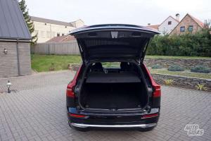 Black Volvo XC60 2023 in Kedainiai, with an engine capacity of 2.00 L and mileage of 29 thousand km for 39850 €, photo 12 on AUTOMOTO.COM.LV