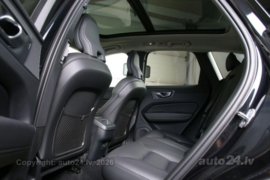 Melns Volvo XC60 2023 Tallina, ar dzinēja tilpumu 2.00 L un nobraukumu 77 tūkst. km par 44990 €, foto 11 vietnē AUTOMOTO.COM.LV
