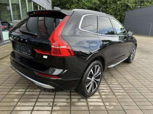 Black Volvo XC60 2023 in Kaunas, with an engine capacity of 1.97 L and mileage of 210 thousand km for 28900 €, photo 4 on AUTOMOTO.COM.LV
