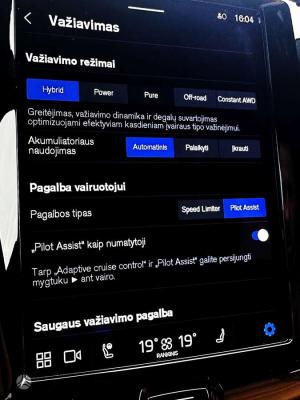 Black Volvo XC60 2023 in Kaunas, with an engine capacity of 1.97 L and mileage of 210 thousand km for 28900 €, photo 18 on AUTOMOTO.COM.LV