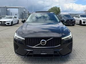 Черный Вольво ХС60 2023 в Рига, объемом двигателя 2.00 л и пробегом 172 тыс. км за 29990 €, фото 3 на AUTOMOTO.COM.LV