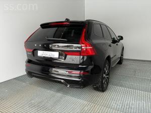 Melns Volvo XC60 2023 Rīga, ar dzinēja tilpumu 2.00 L un nobraukumu 139 tūkst. km par 37490 €, foto 4 vietnē AUTOMOTO.COM.LV