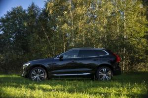 Melns Volvo XC60 2023 Viļņa, ar dzinēja tilpumu 1.99 L un nobraukumu 15 tūkst. km par 34500 €, foto 7 vietnē AUTOMOTO.COM.LV