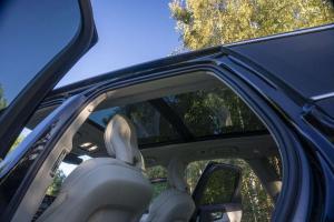 Melns Volvo XC60 2023 Viļņa, ar dzinēja tilpumu 1.99 L un nobraukumu 15 tūkst. km par 34500 €, foto 12 vietnē AUTOMOTO.COM.LV
