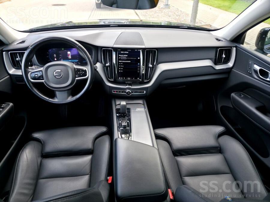 Black Volvo XC60 2023 in Riga, with an engine capacity of 2.00 L and mileage of 172 thousand km for 29990 €, photo 10 on AUTOMOTO.COM.LV