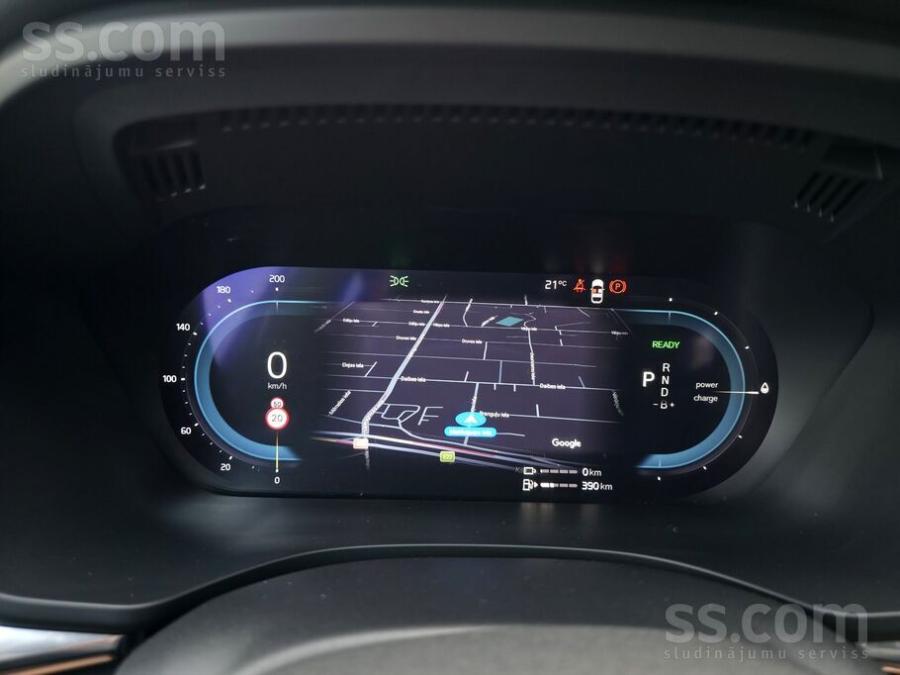 Black Volvo XC60 2023 in Riga, with an engine capacity of 2.00 L and mileage of 172 thousand km for 29990 €, photo 12 on AUTOMOTO.COM.LV