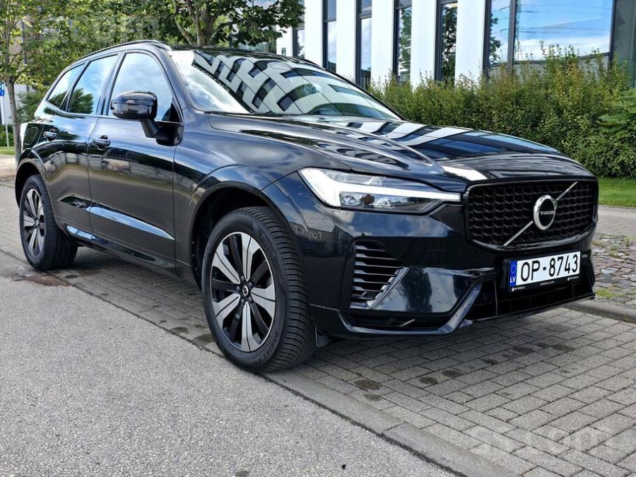 Black Volvo XC60 2023 in Riga, with an engine capacity of 2.00 L and mileage of 172 thousand km for 29990 €, photo 25 on AUTOMOTO.COM.LV