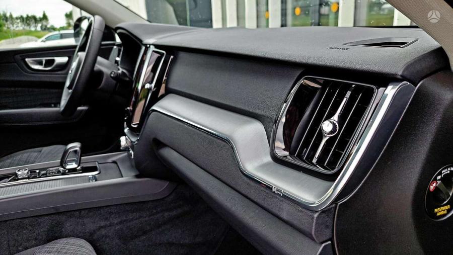 Melns Volvo XC60 2023 Viļņa, ar dzinēja tilpumu 1.97 L un nobraukumu 160 tūkst. km par 28500 €, foto 30 vietnē AUTOMOTO.COM.LV