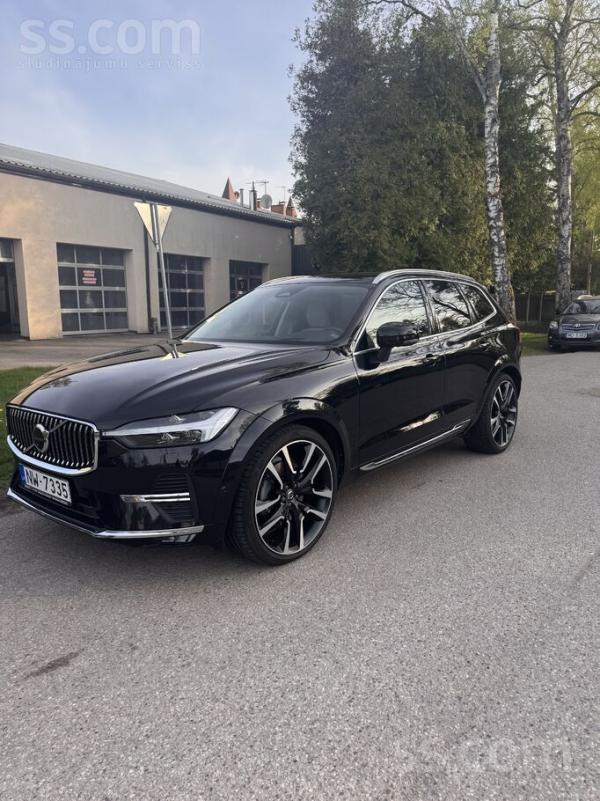 Melns Volvo XC60 2023 Jūrmala, ar dzinēja tilpumu 2.00 L un nobraukumu 83 tūkst. km par 44900 €, foto 1 vietnē AUTOMOTO.COM.LV