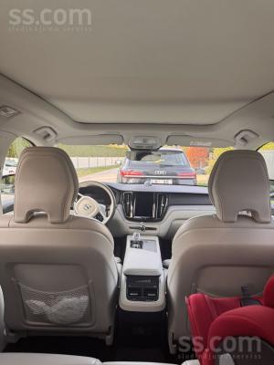 Melns Volvo XC60 2023 Jūrmala, ar dzinēja tilpumu 2.00 L un nobraukumu 83 tūkst. km par 44900 €, foto 8 vietnē AUTOMOTO.COM.LV