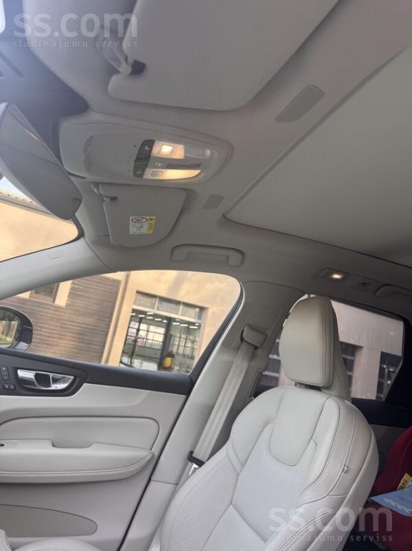 Melns Volvo XC60 2023 Jūrmala, ar dzinēja tilpumu 2.00 L un nobraukumu 83 tūkst. km par 44900 €, foto 9 vietnē AUTOMOTO.COM.LV