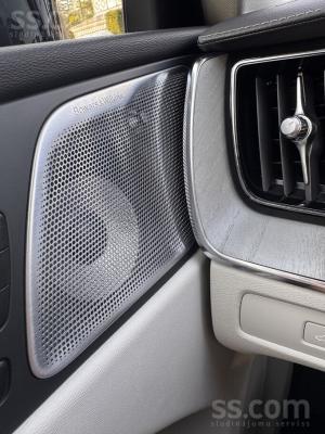 Melns Volvo XC60 2023 Jūrmala, ar dzinēja tilpumu 2.00 L un nobraukumu 83 tūkst. km par 44900 €, foto 10 vietnē AUTOMOTO.COM.LV